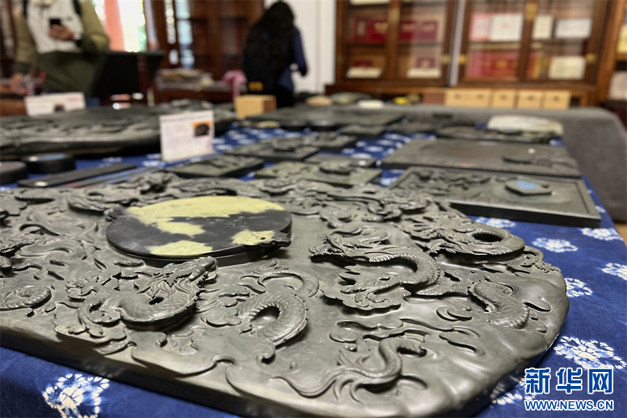 一方凤羽砚 尽显非遗美_新华网