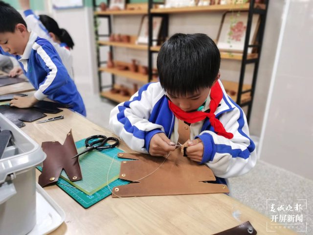 昆明市西山区：打造有温度的教育_新华网